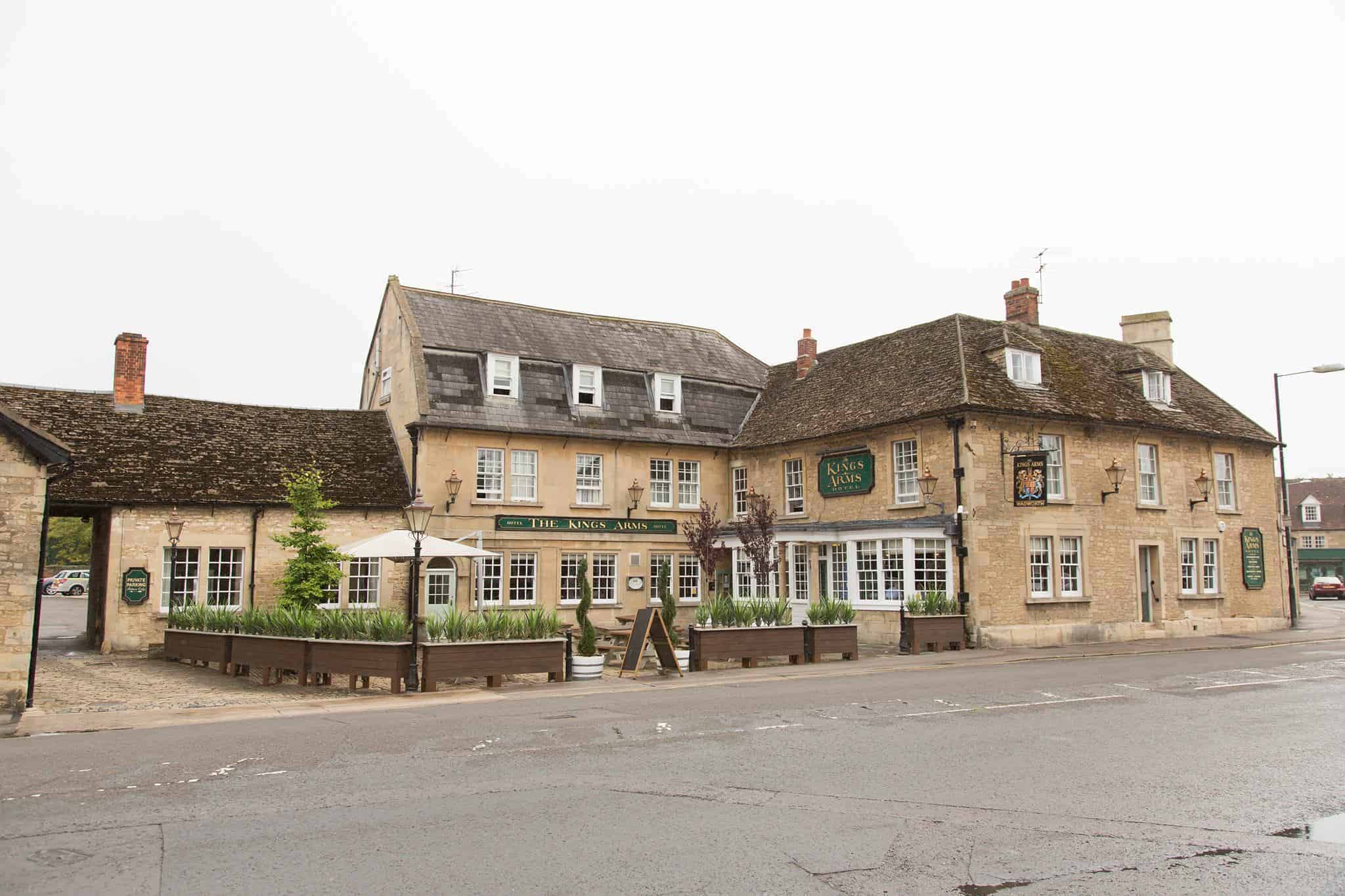 Pubs in Wiltshire | Award-Winning Beers | Pub Food | Butcombe Brewery