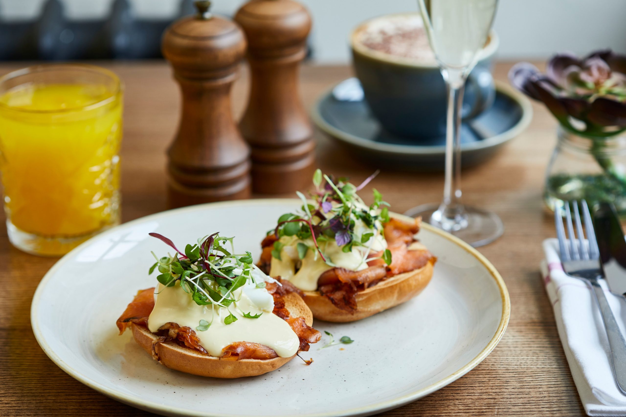 The Bear Inn | Restaurant In Cirencester | A Great Place To Eat In ...