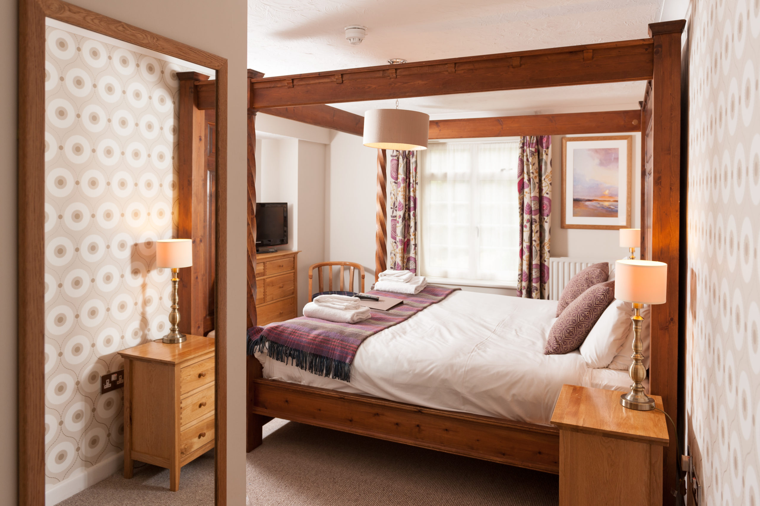 The Avon Causeway | Pub, Hotel & Restaurant in Christchurch, Dorset