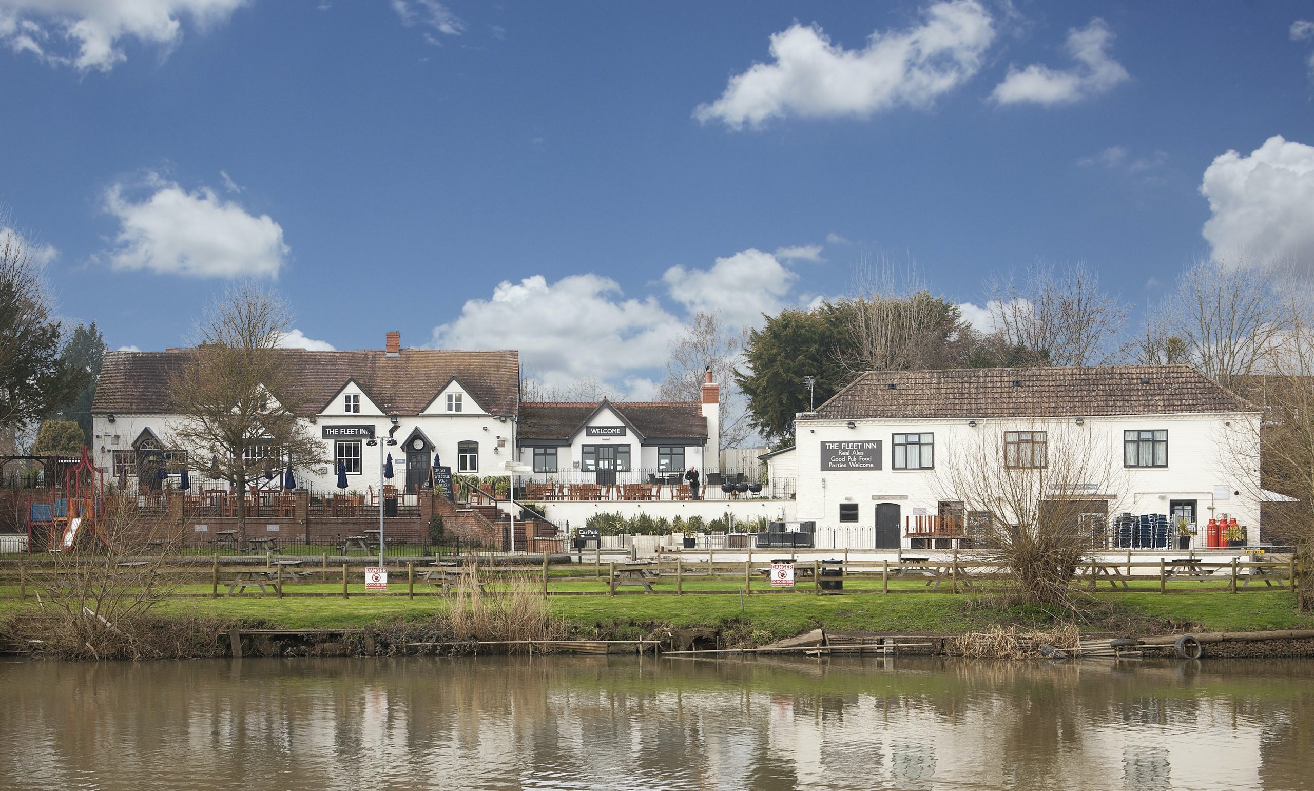 The Fleet Inn | Pub & Restaurant in Tewkesbury, Gloucestershire