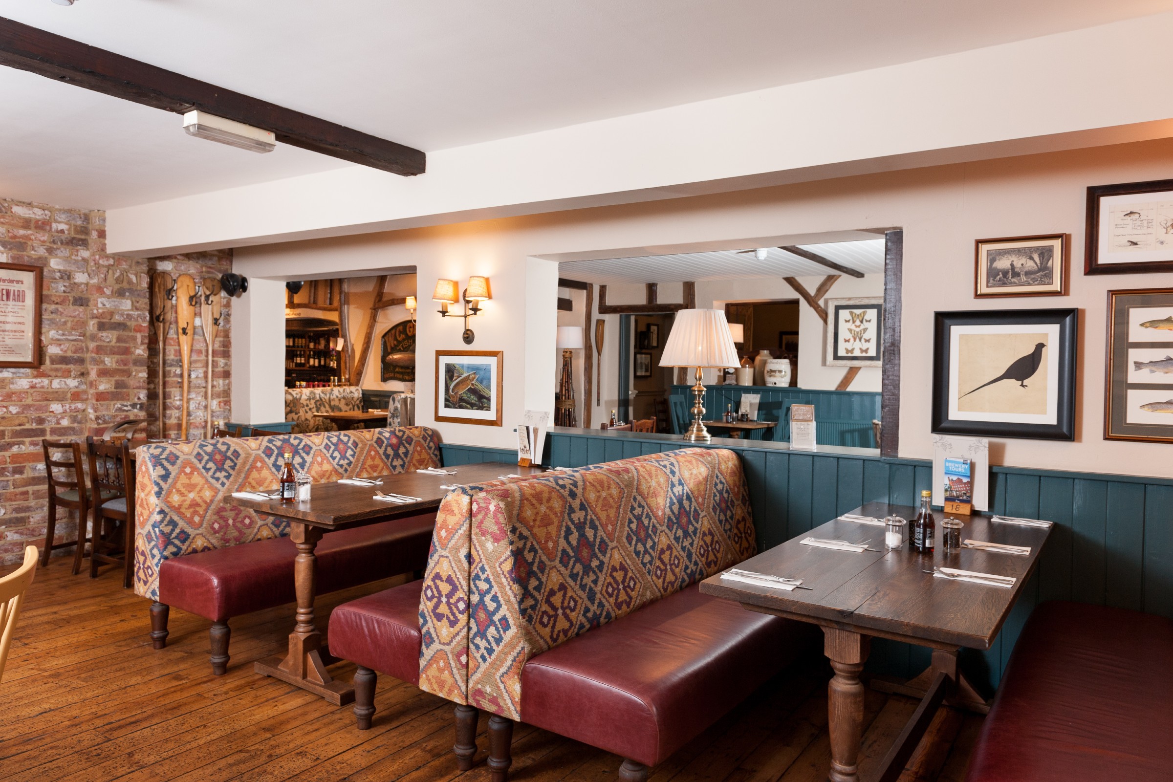 The Fish Inn | Pub & Restaurant In Ringwood, Hampshire