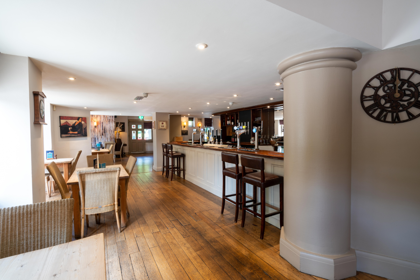 Welcome to The Northey Arms, Box - Northey Arms