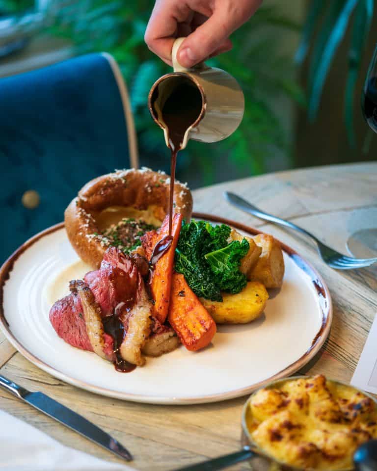 Classic Pub Food in Fulham | Outdoor Dining on Fulham Road, London