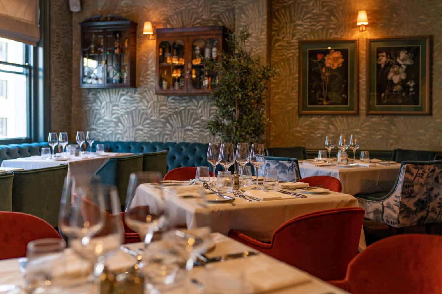 Private Dining Venue Hire In Mayfair | Pub Private Dining On Farm ...